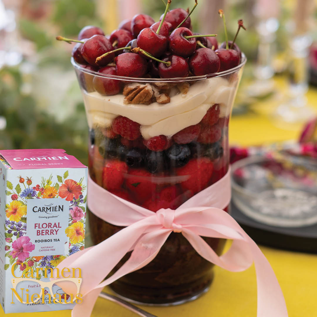 Kersie op die koek: trifle – Carmen Niehaus